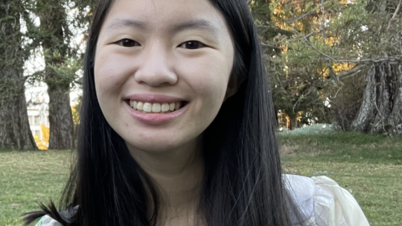 Keely Loh, B.A./B.S. French and Cognitive Science | Department of ...